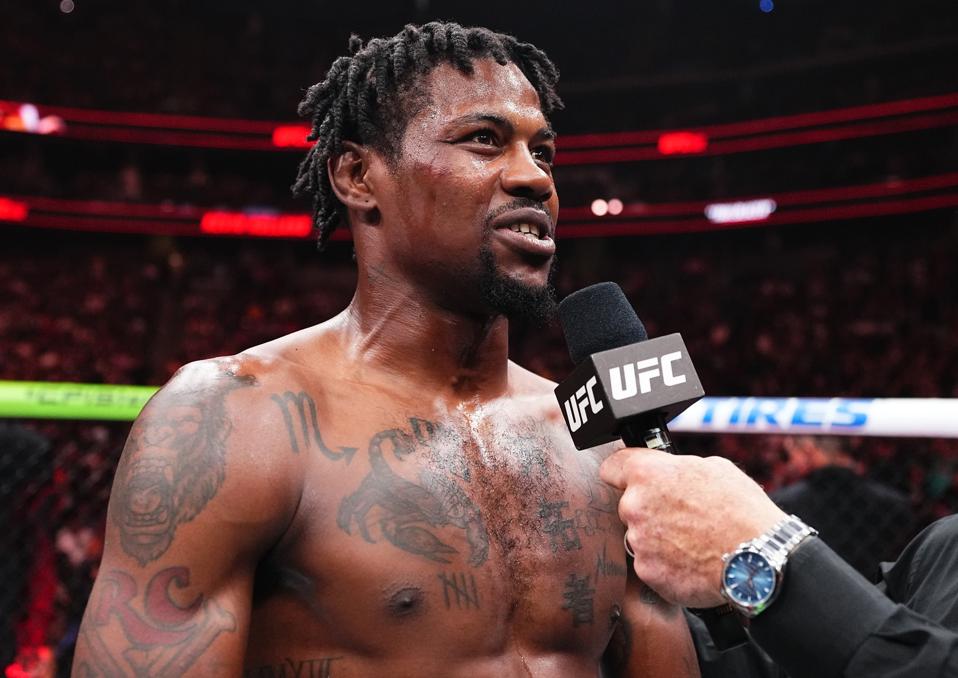 UFC 307 Preview, Odds, Picks And Predictions: Dolidze Vs. Holland