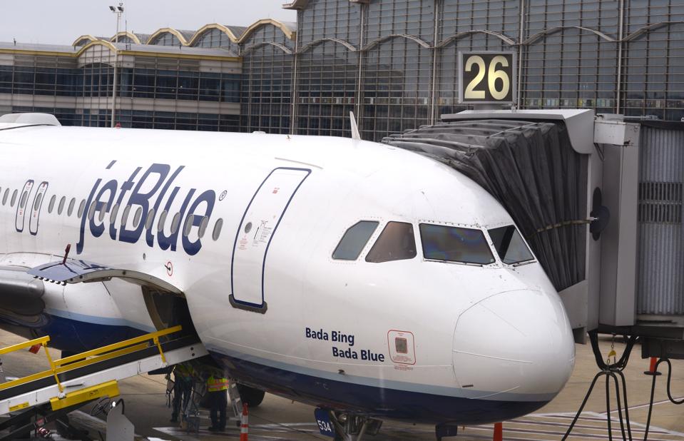 Cold Frittatas: JetBlue Drops Hot Food On Transatlantic Flights In Economy