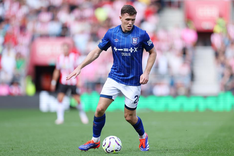 Dara O’Shea Believes Winning Culture At Ipswich Town Will Keep Them Up