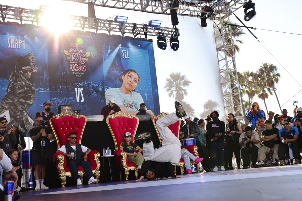 B-Girls On The Rise: Redefining The Identity Of Breakdance