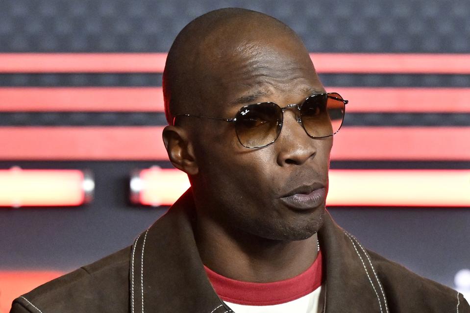 Chad Ochocinco Is Fighting A Former NFL All-Pro In MMA, Seriously