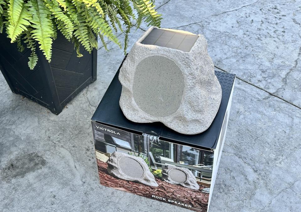 Review: Victrola Rock Speaker Connect