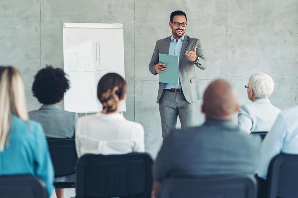 4 Tips For Building Your Reputation As A Speaker