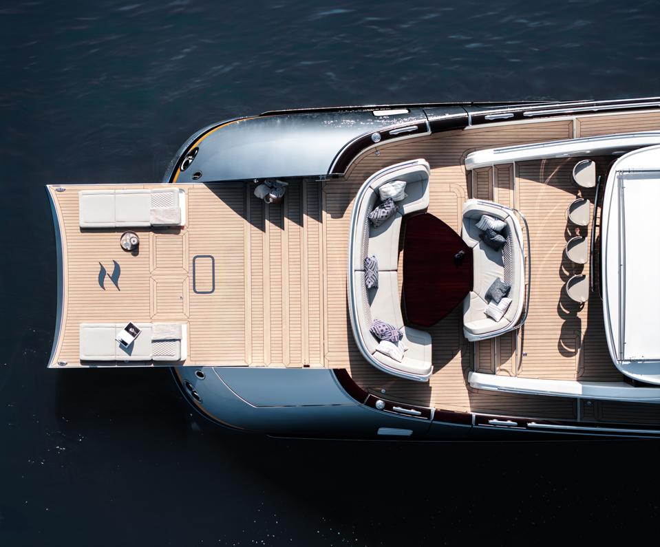 Why Zeelander’s Stylish 79-Foot Mini Superyacht Is A Big Deal