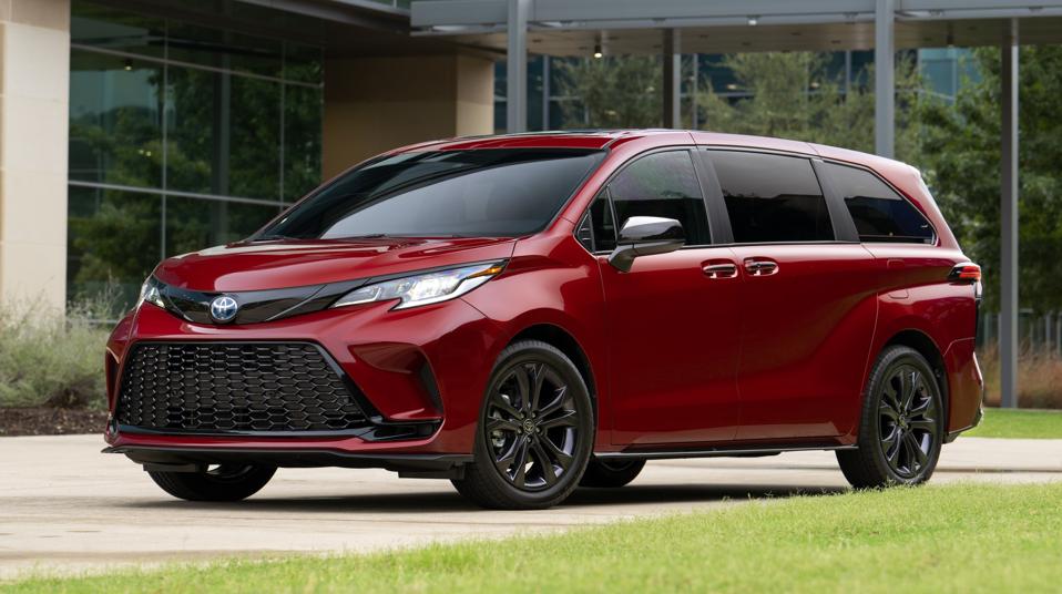 Test-Driving The 2025 Toyota Sienna Minivan