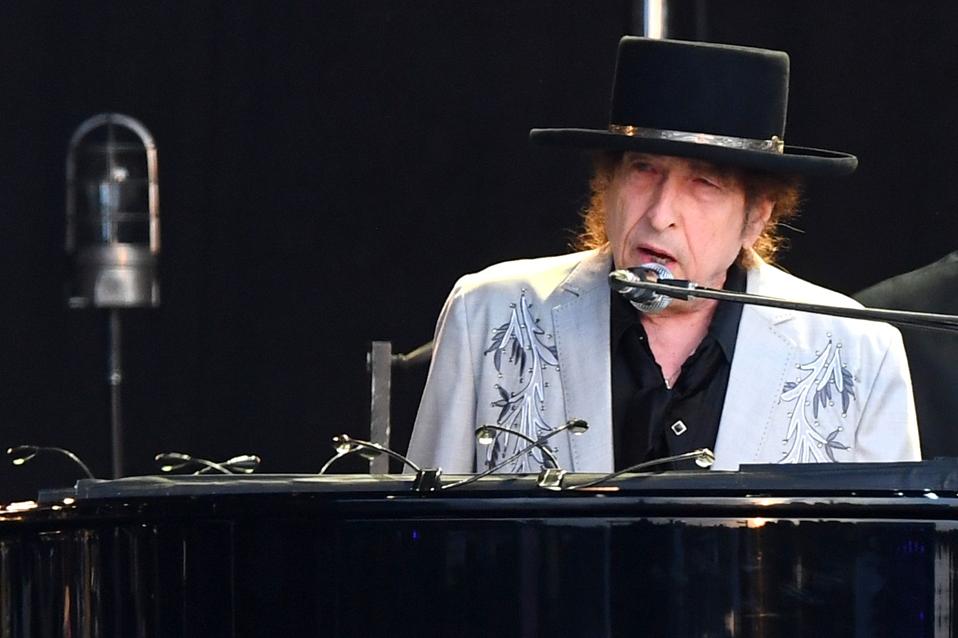 3 Lessons in Endurance From Bob Dylan’s Creative Journey