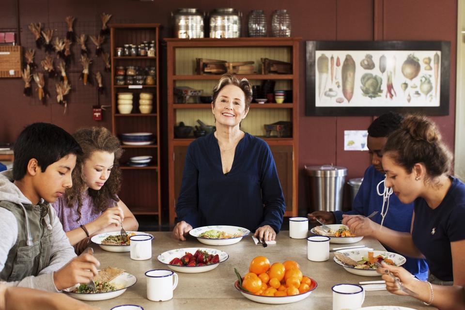 Alice Waters Receives Julia Child Award And $50,000 For Edible Schoolyard