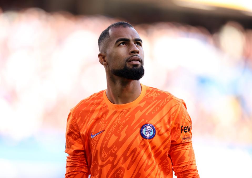Is Robert Sanchez Good Enough To Be Chelsea’s Long-Term Goalkeeper?