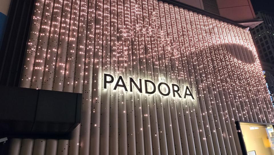 Why Pandora Is Winning And Will Keep Winning In The Luxury Jewelry Market