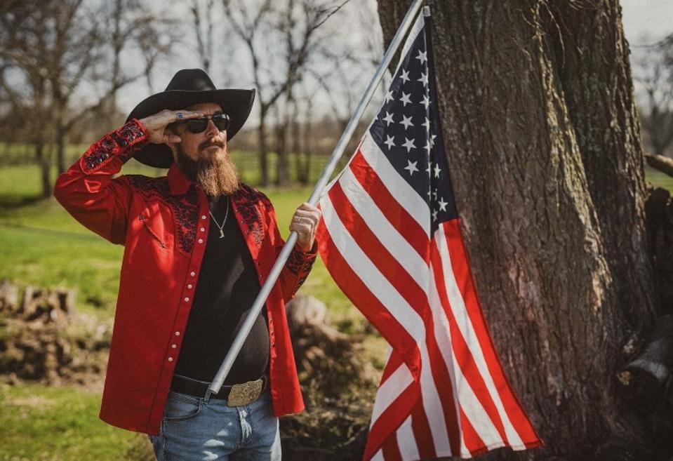 Whey Jennings Honors Those Who Make The Ultimate Sacrifice With Video ...