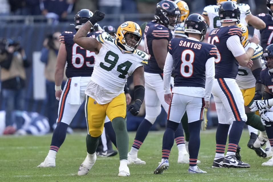 Block Party: Key Moments from Packers' Win Over Bear