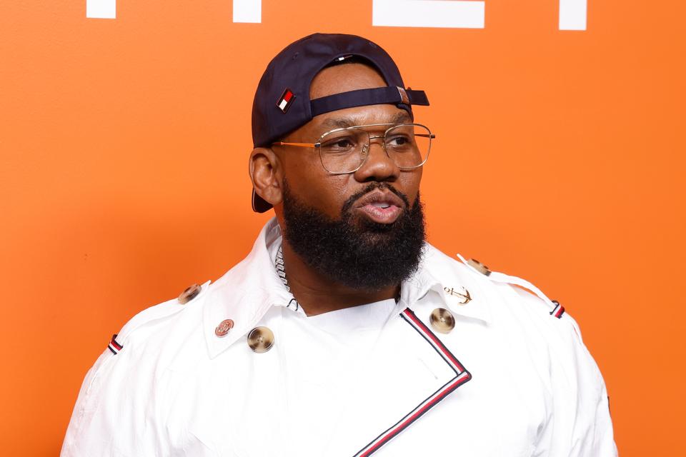 Wu-Tang Clan’s Raekwon Debuts Hashstoria Cannabis Dispensary In Newark