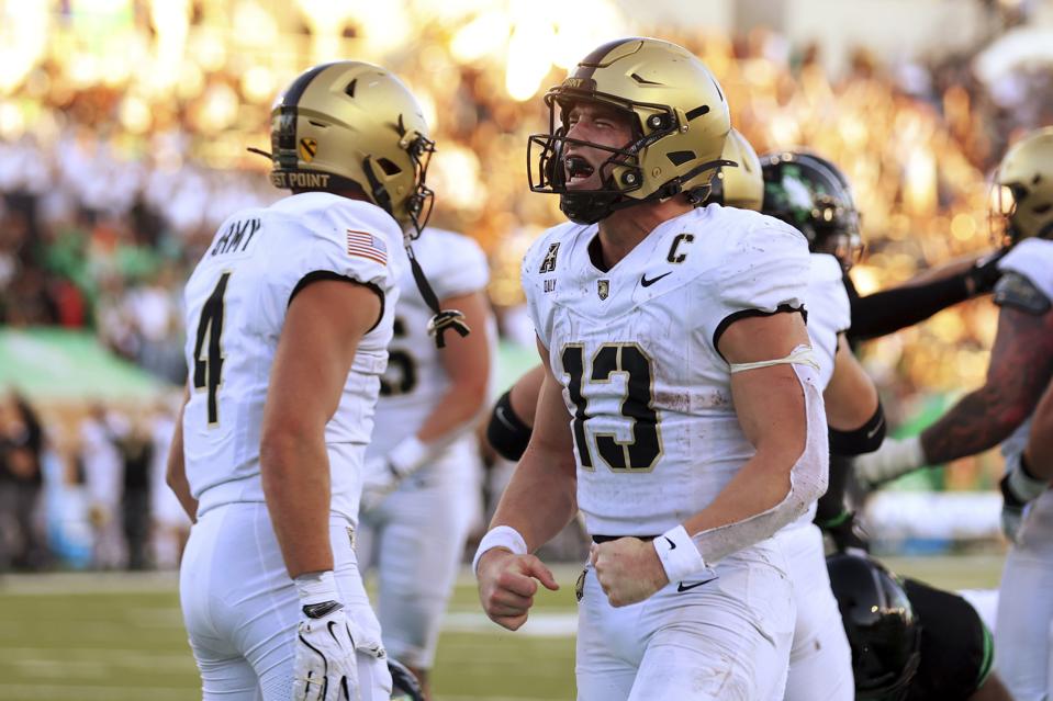 How Army Is Undefeated Despite Shunning College Football NIL And ...