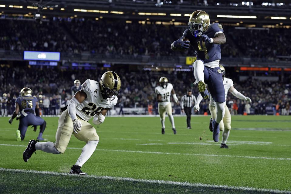 Notre Dame’s 49-14 Victory Over Army Keeps Irish On Path For College Football Playoff Berth
