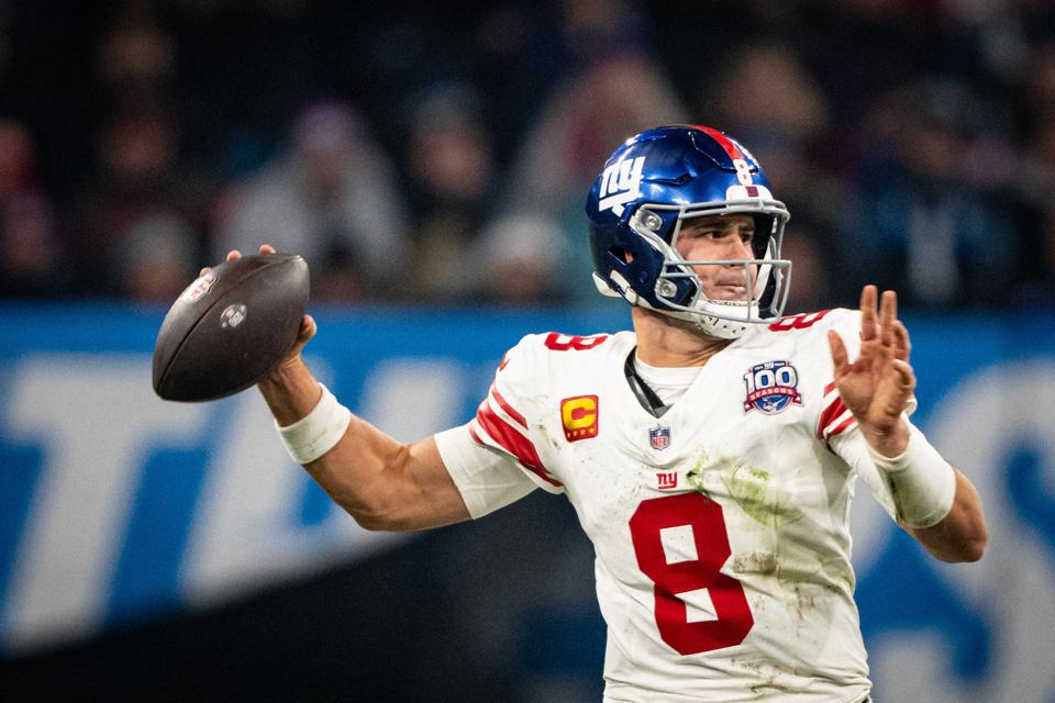 Daniel Jones Is A Possibility For Raiders After Gardner Minshew Injury