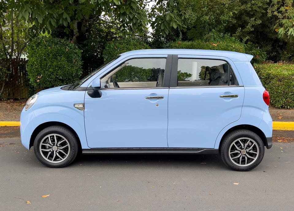 The Wink Mark3 LSV Seats Four, Has A/C And So On - But It’s Not A Car?