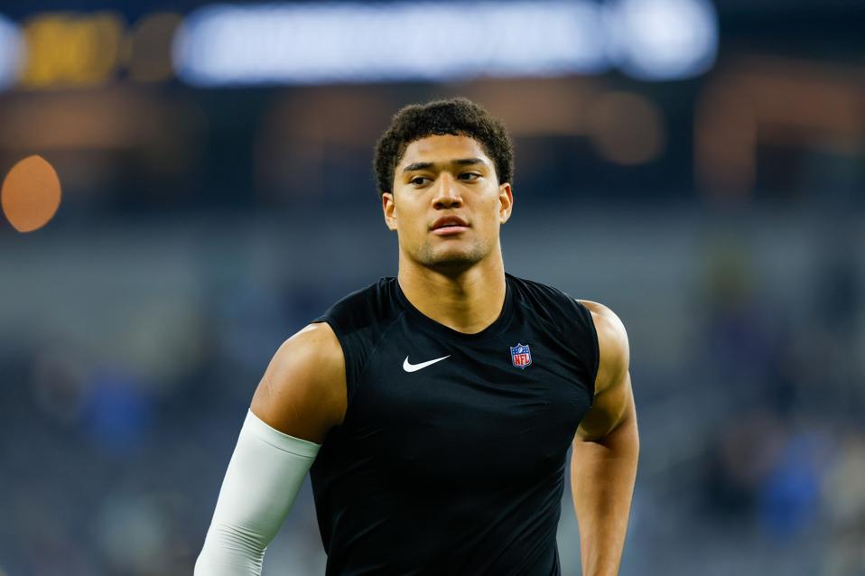 Baltimore Ravens Star Kyle Hamilton On Why Lamar Jackson Is Better As A Passer And What Derrick ...