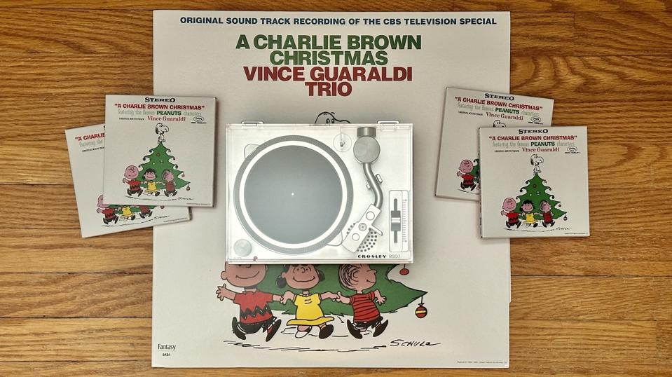 Record Roundup 28: 2024 Turntable Gift Guide