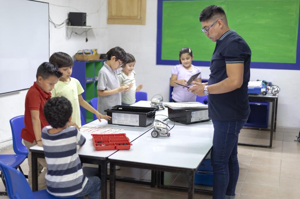 A Virtuous Cycle Of Career Education For Young People