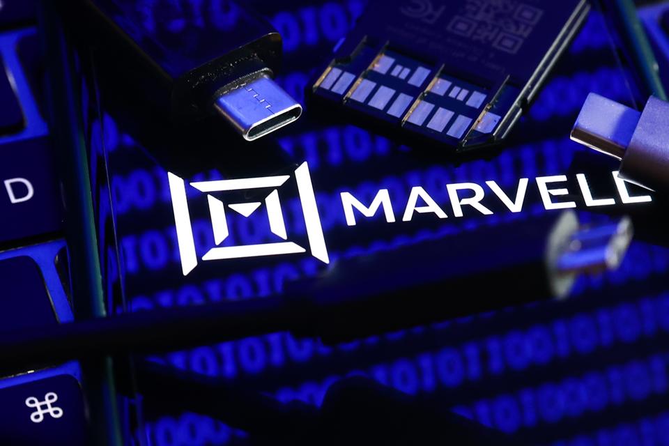 Why Marvell Stock Grew 2x This Year?