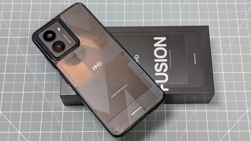 HMD Fusion Review: Do Outfits Make This Smartphone?