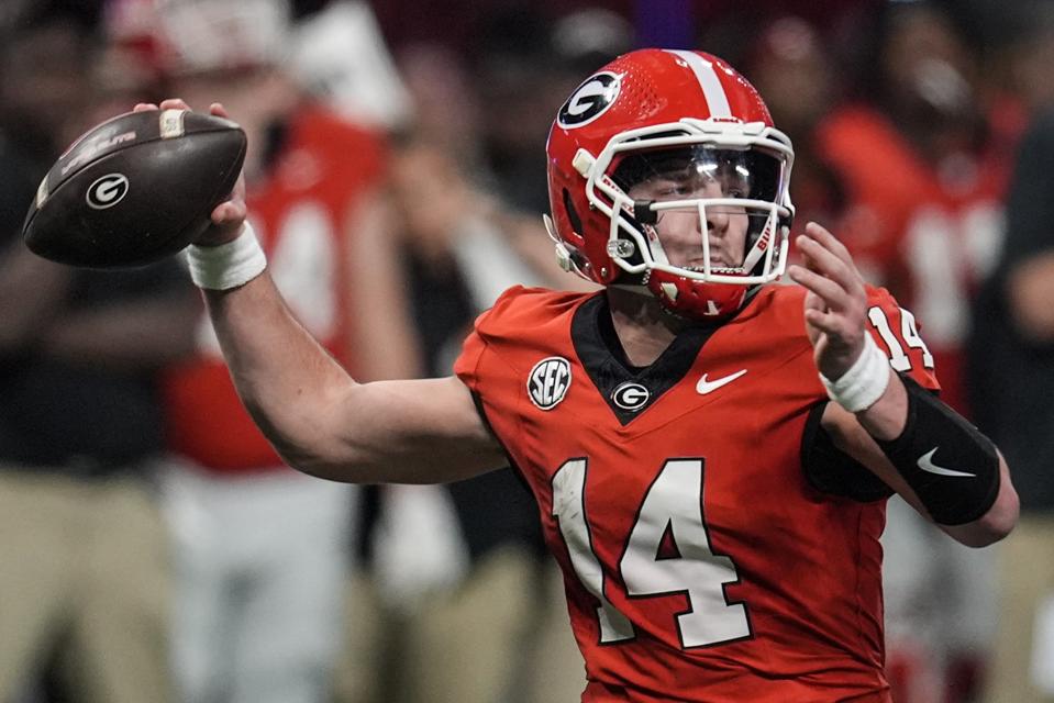 Georgia Quarterback Gunner Stockton Makes First Career Start Against ...