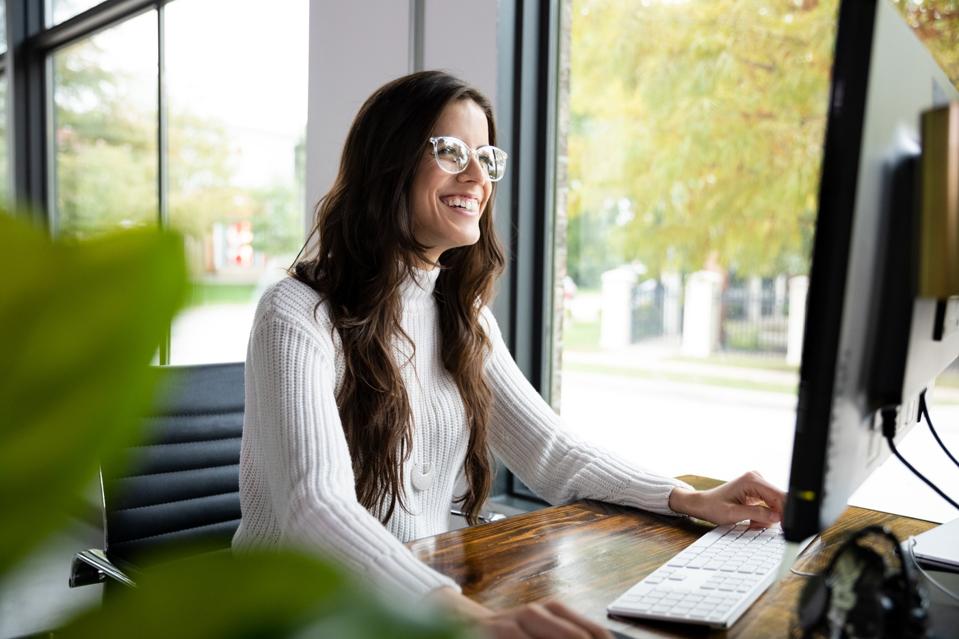 AI And Online Reputation Management: Five Trends For Brands To Keep Top ...