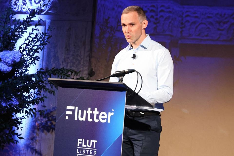 FanDuel’s Owner Flutter Warns Of Profit Drop After Gamblers Hit Winning ...