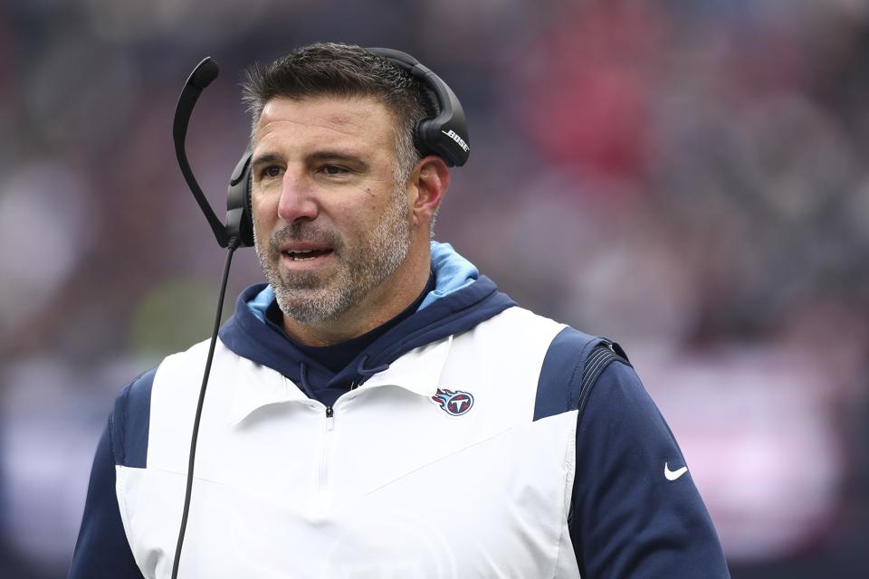 Patriots Hire Mike Vrabel As Next Head Coach