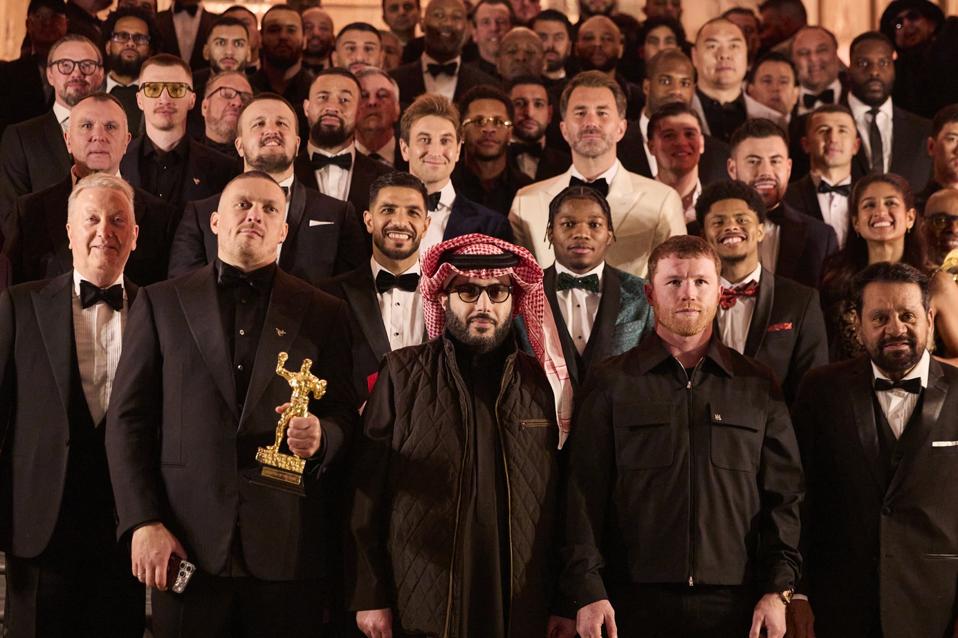 16 Boxing Stars And Champs Finalizing Fight Deals With Turki Alalshikh