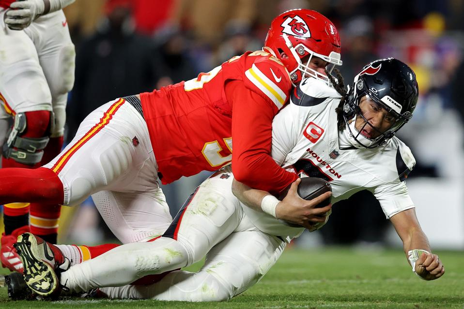 Chiefs Defense Sacks C.J. Stroud On 8 Of His 28 Pass Attempts