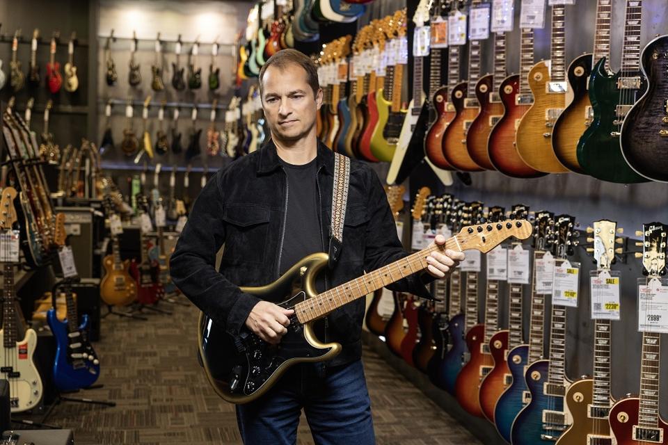Guitar Center Rises Above A Musical Instruments Retail Market Down 3% ...