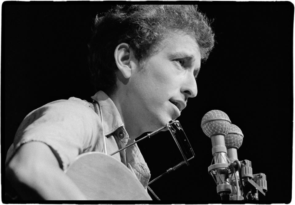 Bob Dylan’s ‘Like A Rolling Stone’ Debuts On Multiple Charts, 60 Years ...
