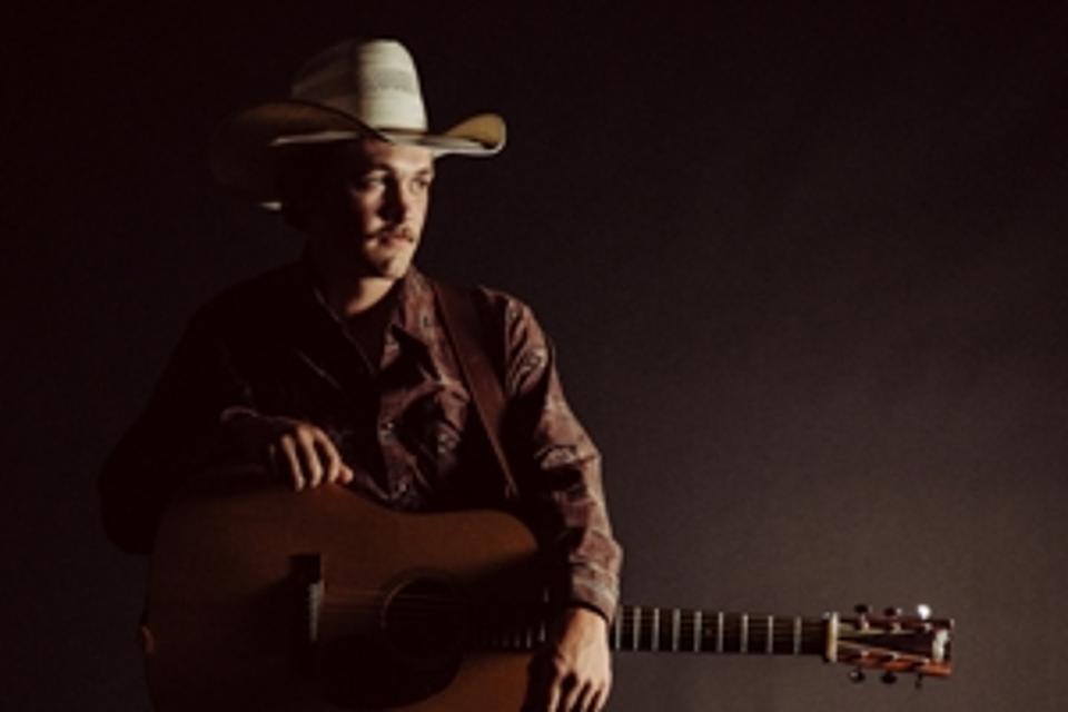 Zach Top’s Rich, Traditional Sound Is Resonating With Country Music Fans