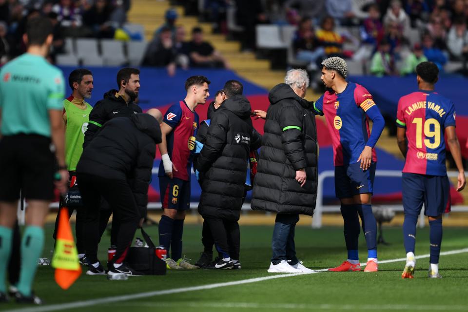 FC Barcelona's Gavi Goes Viral For Concussion Reaction (VIDEO)