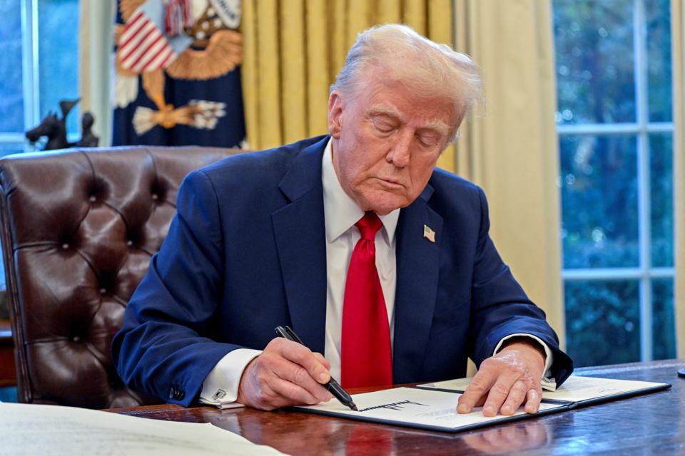 Trump’s 10-For-1 ‘Unleashing Prosperity Through Deregulation’ Executive ...