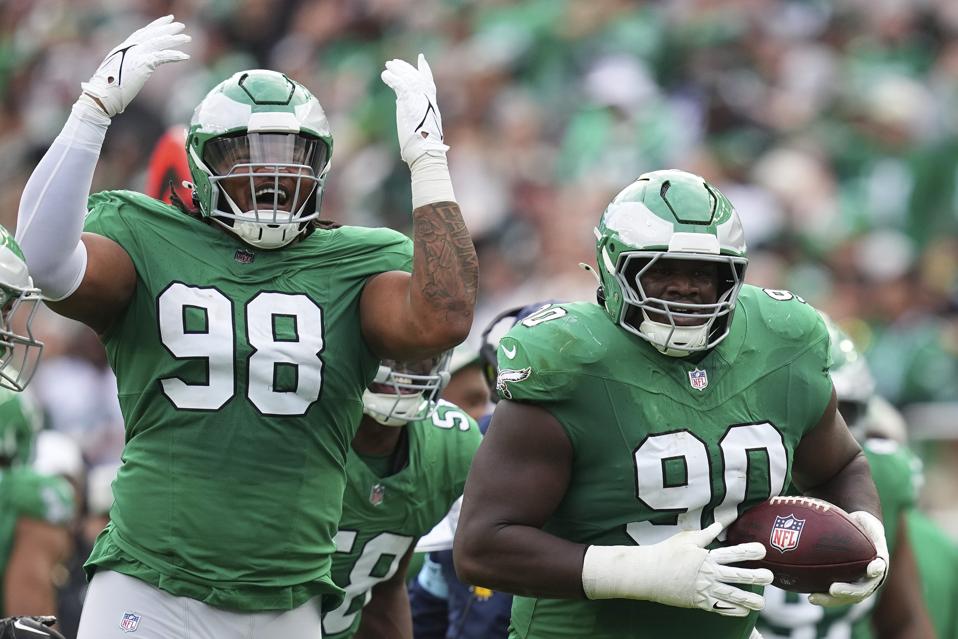 Why Philly Dawgs Went From Defensive Potency At Georgia To Super Bowl ...
