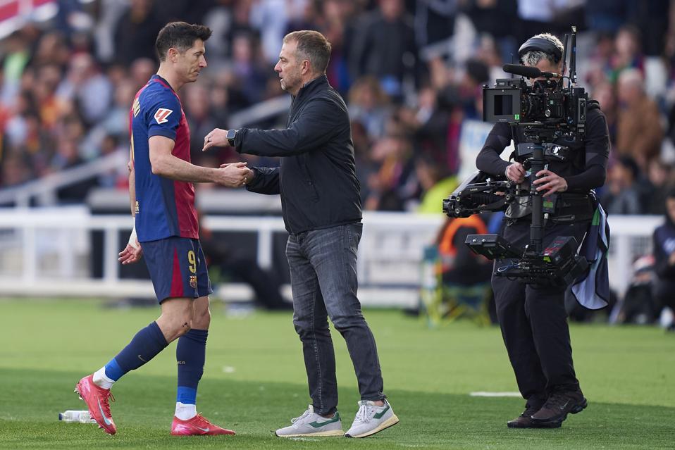 FC Barcelona Heavyweights Ask Flick To Remove ‘Untouchable’ Player