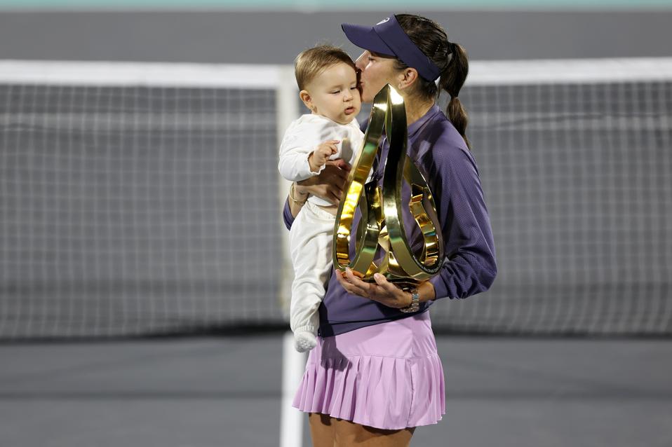 Belinda Bencic Wins First WTA Title Since Becoming A Mother
