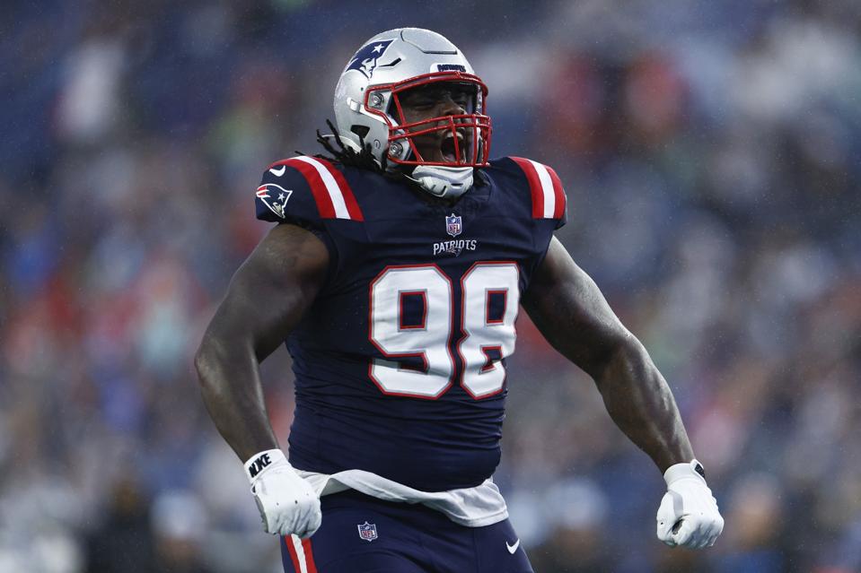Patriots Sign Defensive Tackle Jeremiah Pharms Jr. To Extension