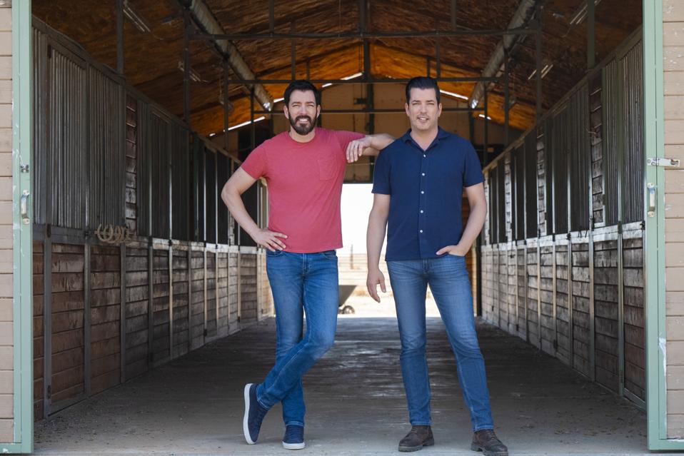 ‘Property Brothers’ Drew And Jonathan Scott Headline New Show at HGTV