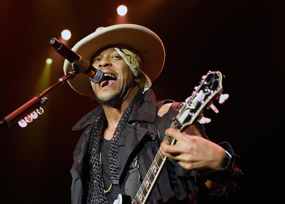 Lenny Kravitz, D’Angelo And Meek Mill Headline 2025 Roots Picnic In Philly