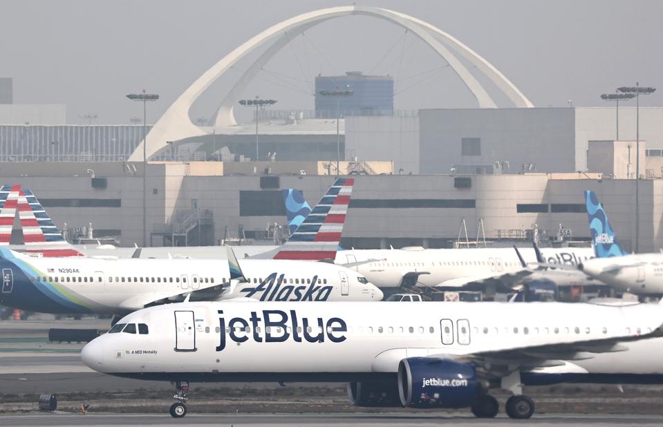 Despite Merger Chatter, JetBlue Exec Fondly Recalls American Partnership