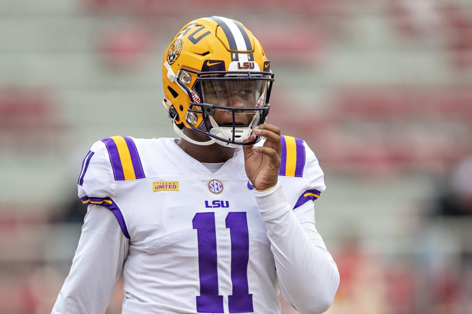 Several College Quarterbacks Will Play For A Fourth Or Fifth School in 2025