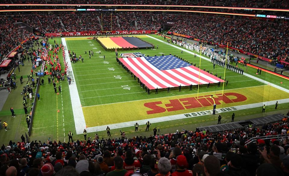 Chiefs And Rams Lead NFL In Global Marketing Rights