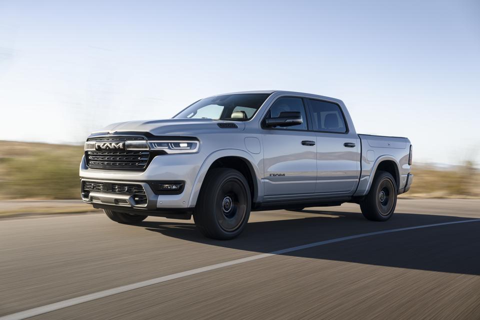 2026 Ram 1500 Ramcharger Coming In Late 2025 With 14,000-Lb Towing