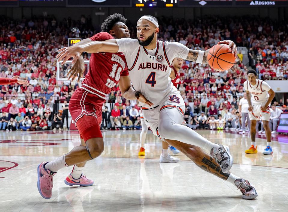 March Madness Elite Eight: High-Scoring Alabama Vs. Duke Headlines Top ...