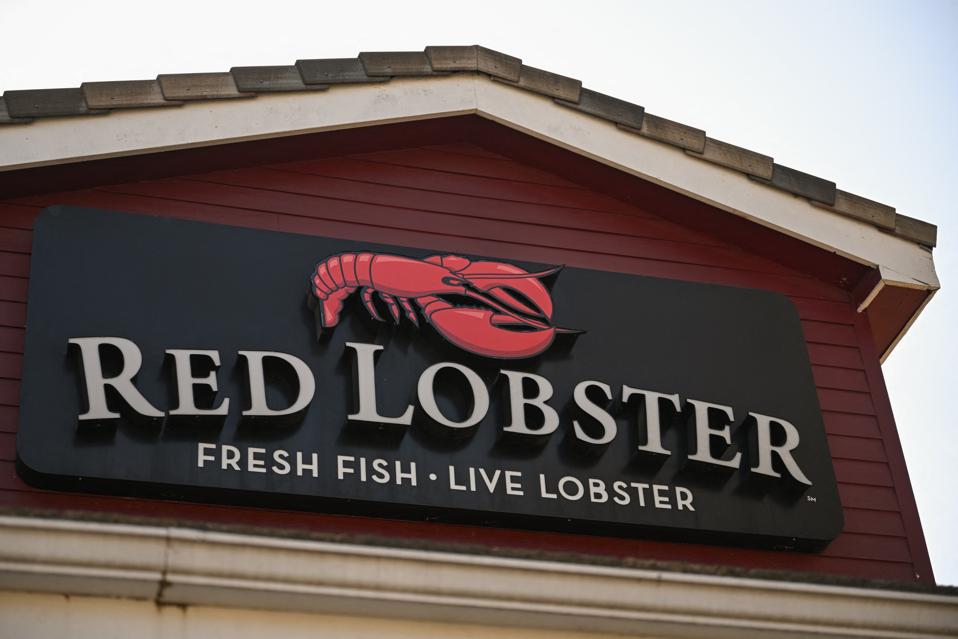 Red Lobster's Comeback Plan Offers CEOs 3 Unexpected Workplace Lessons