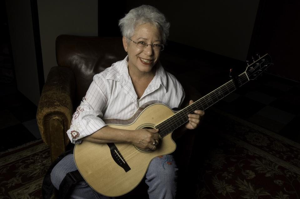 Janis Ian Debuts Her Career-Defining Hit On A Chart She’s Never Seen Before