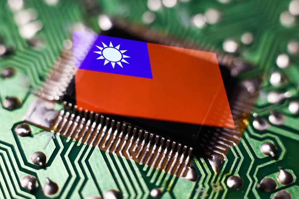 Taiwan-US Spat Highlights Semiconductor Energy Dilemma